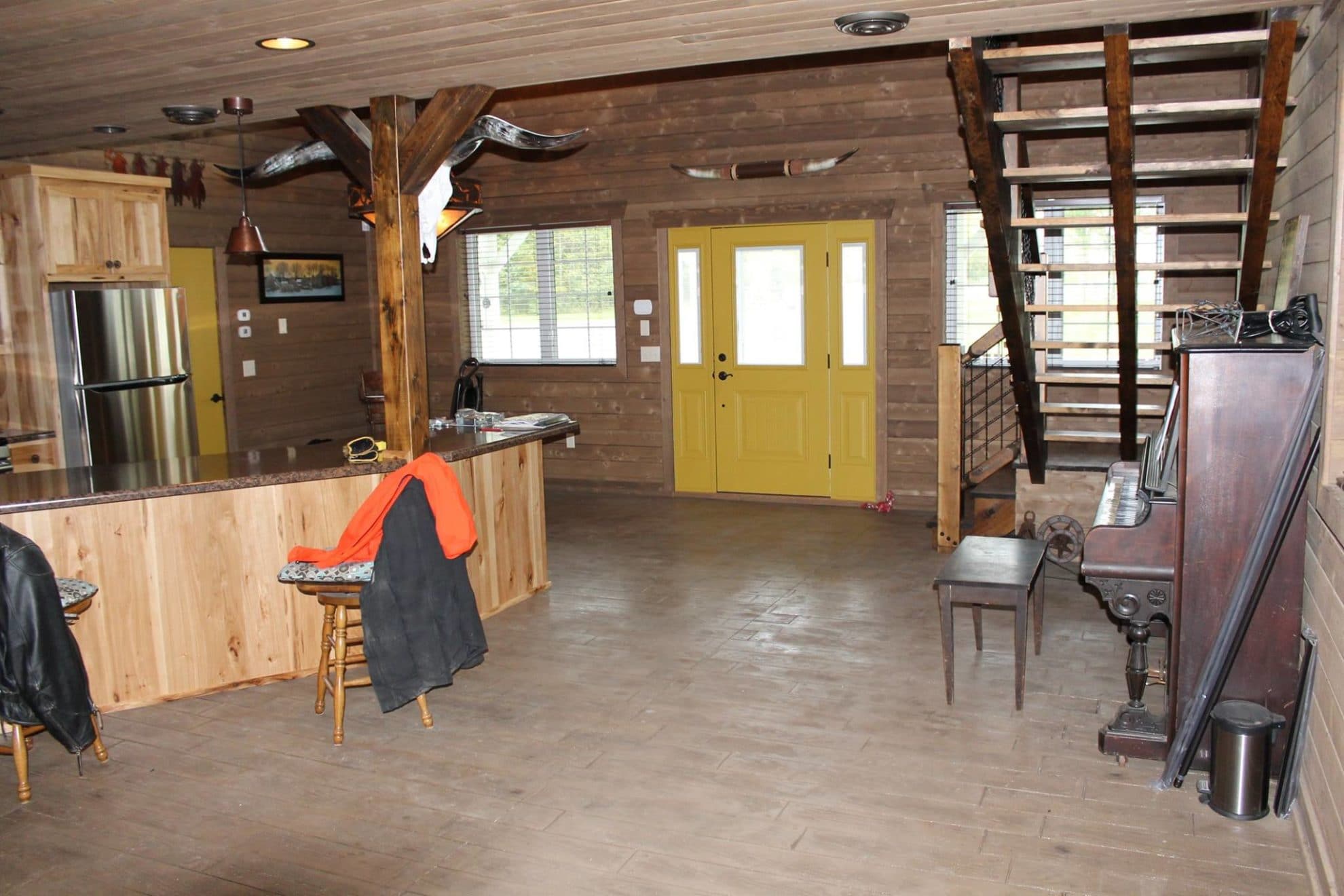 Luxury Farm Hunting Cabin - Walters Buildings