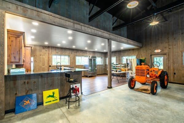 Pole Barn Man Cave - Walters Buildings