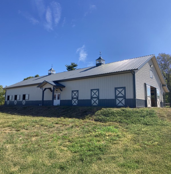 Equestrian Barn - Walters Buildings